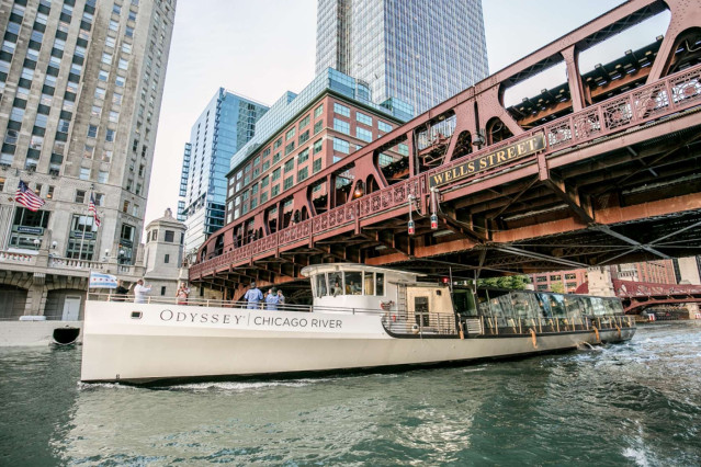 Spend three days exploring Chicago | Group Tours in Illinois